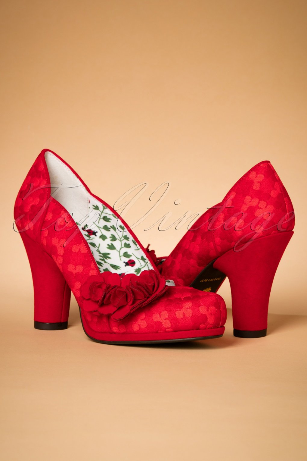 ᐅ Vintage Pumps und Schuhe für Damen in riesiger Auswahl!